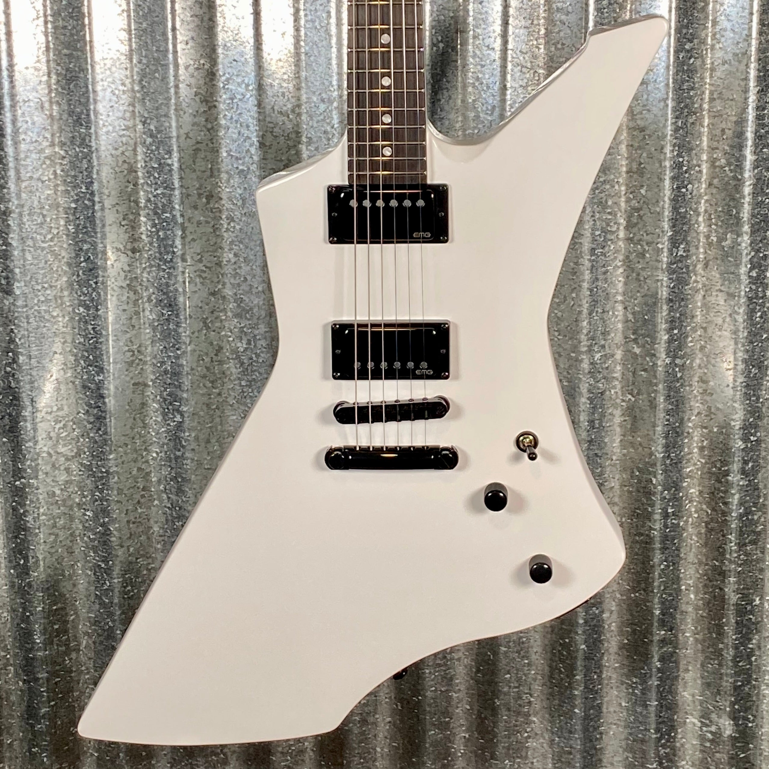 ESP LTD James Hetfield Snakebyte Snow White EMG Guitar & Case LSNAKEBY ...